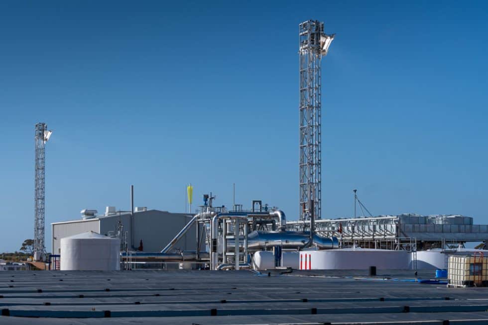 Carwarp | Renewable Energy Storage | Solar Power Technology | RayGen