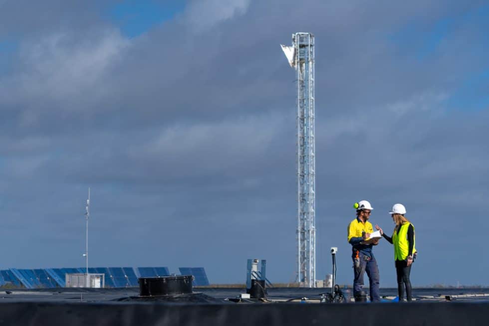 Carwarp | Renewable Energy Storage | Solar Power Technology | RayGen